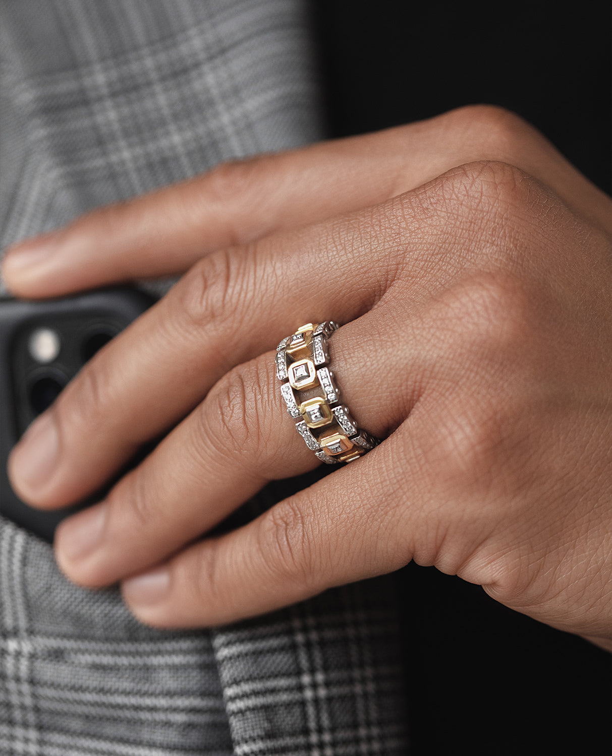 La Paz Ring Story - Rockford Collection